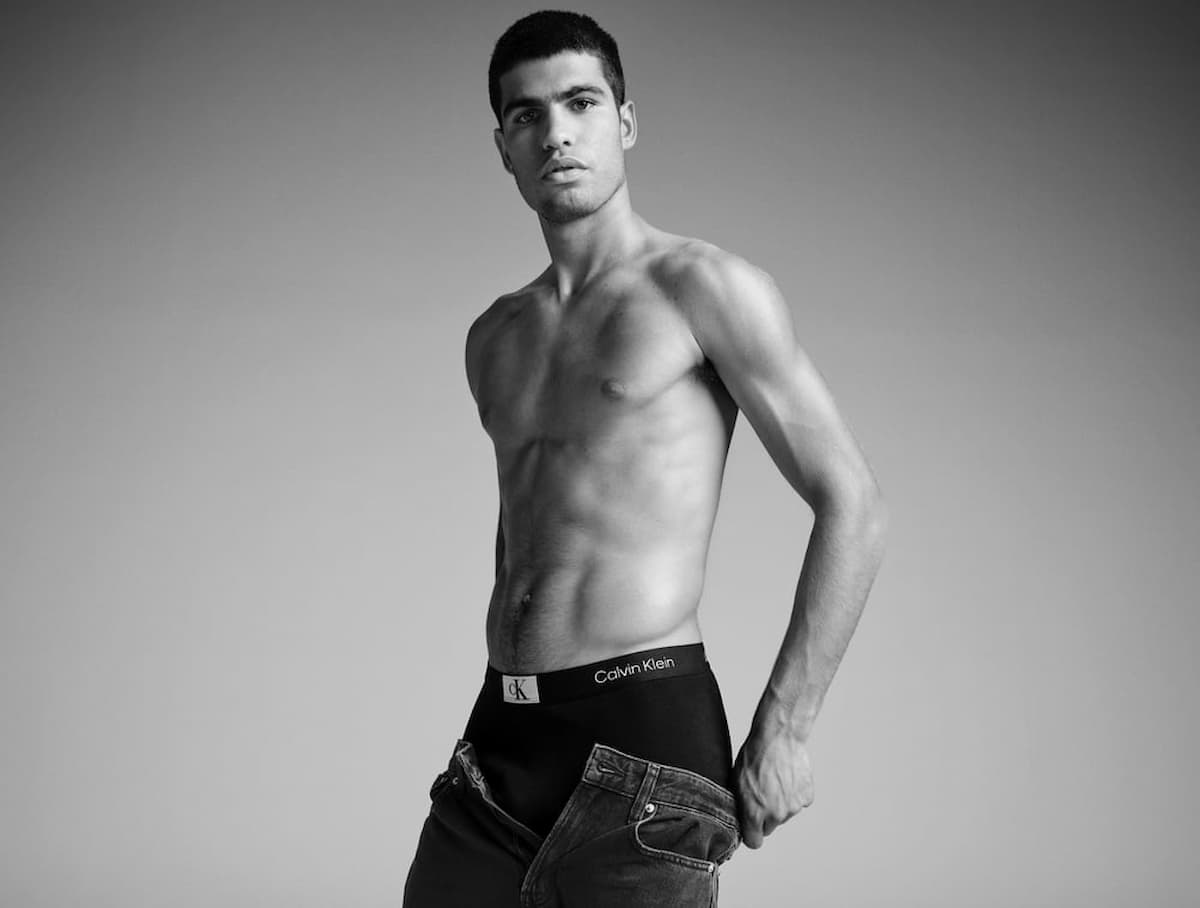 Carlos Alcaraz protagoniza la última campaña de Calvin Klein | Urban ...