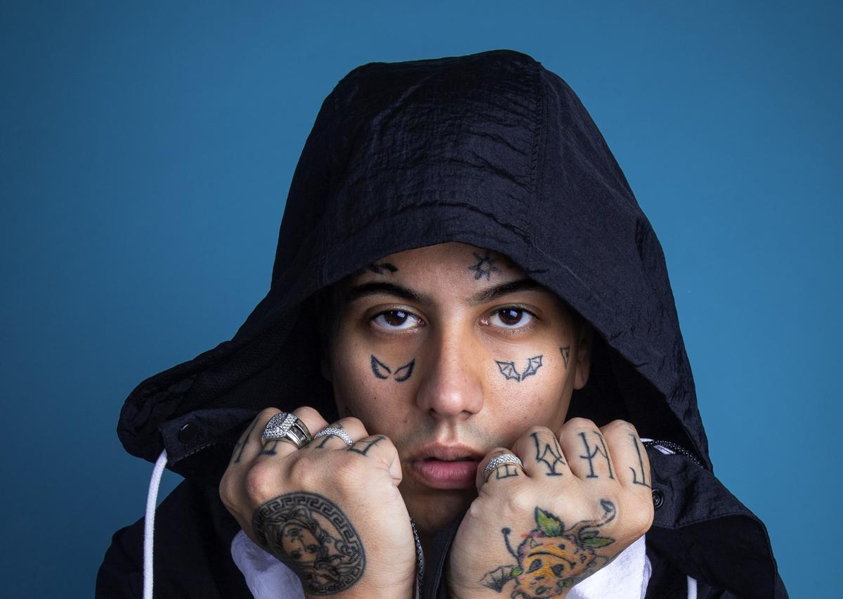 Duki presenta en concierto su nuevo álbum “Desde el fin del mundo ...